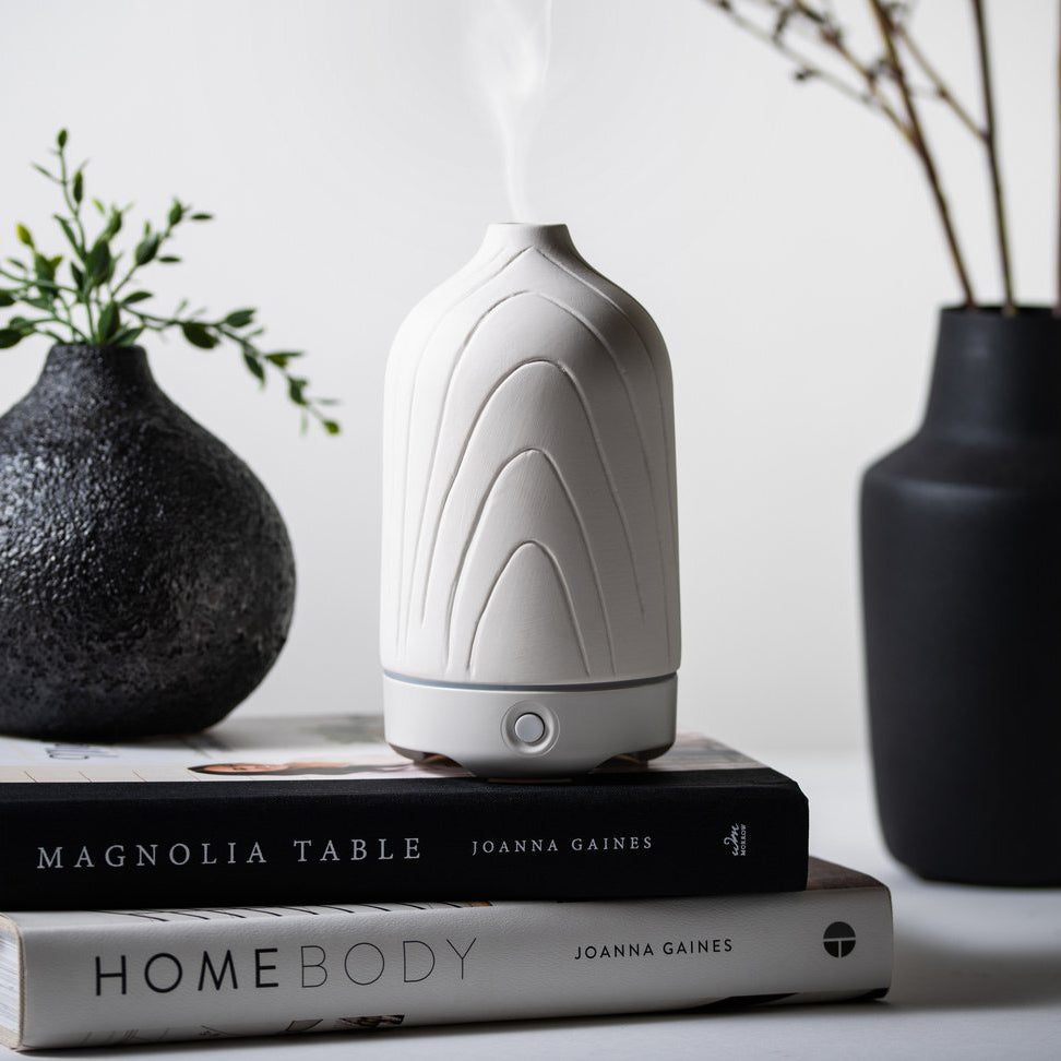 White Ceramic Wave Diffuser – PalmHealth